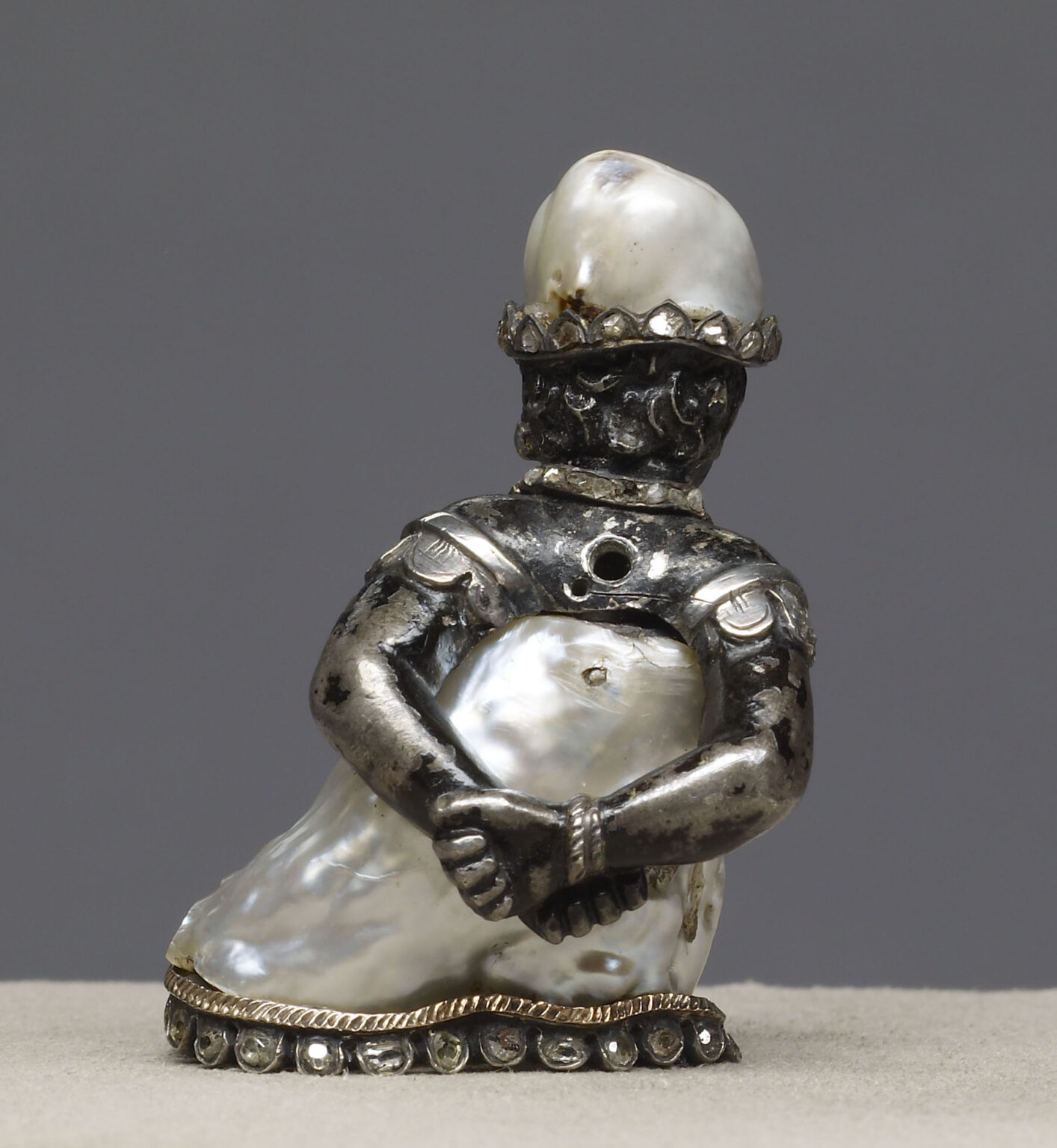 “Pearl Figure” of a Black African Captive – The Journal of the Walters ...